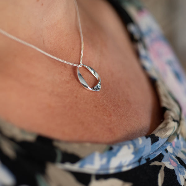 P008C - 925 Sterling Silver "Love you" Pendant – silverby-e.co.za